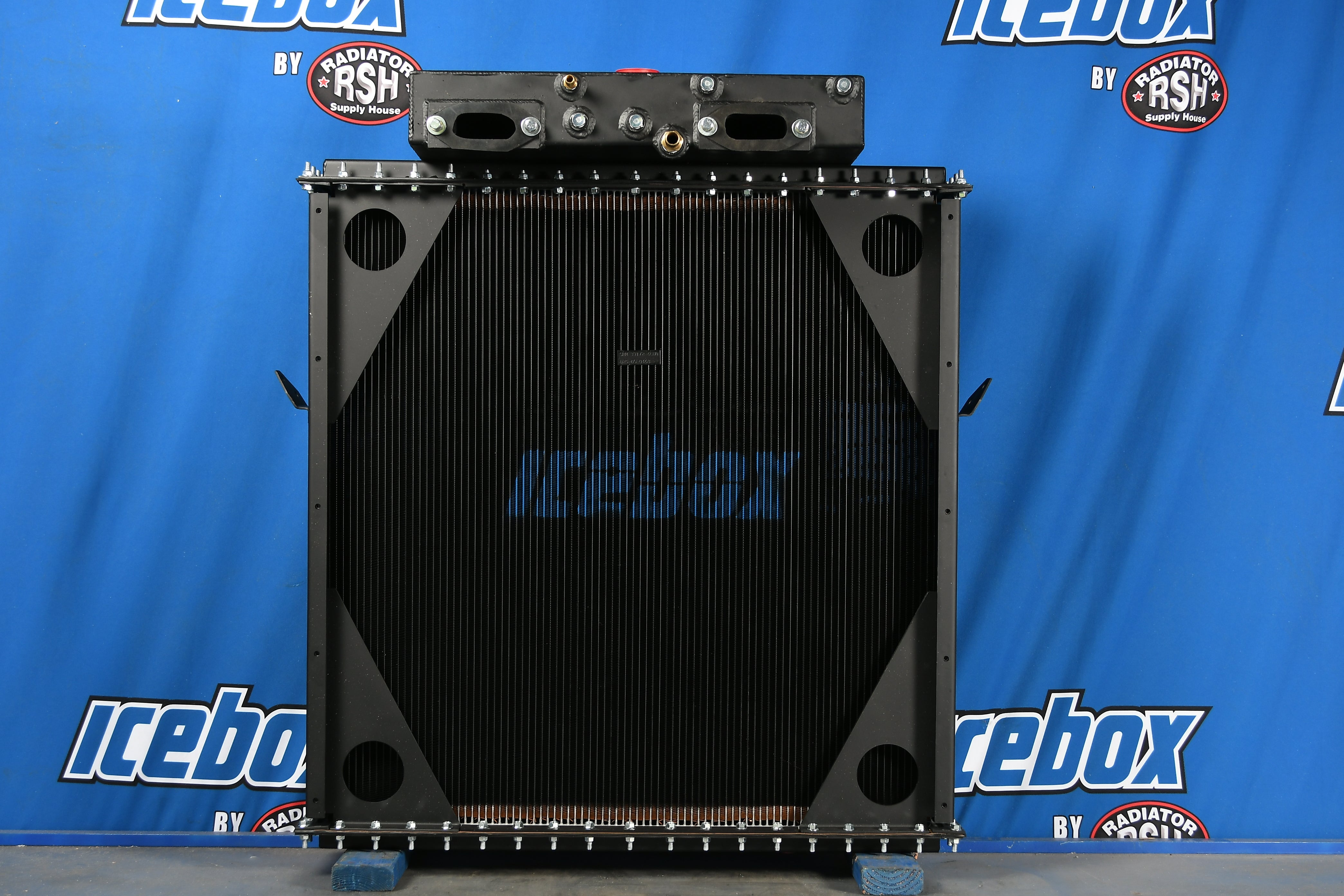 Peterbilt Radiator # 606256 – Radiator Supply House