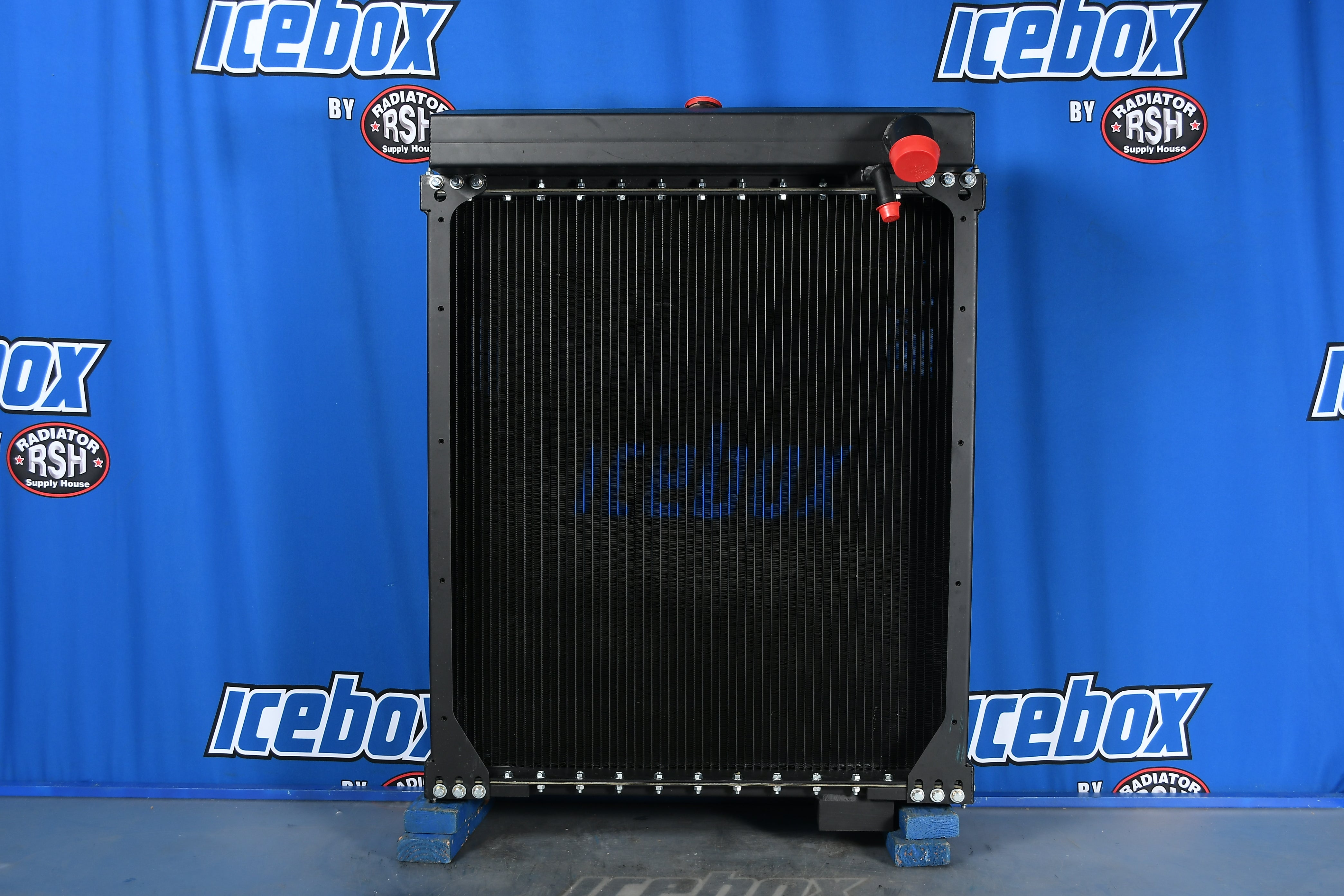 Freightliner Radiator # 601513 – Radiator Supply House