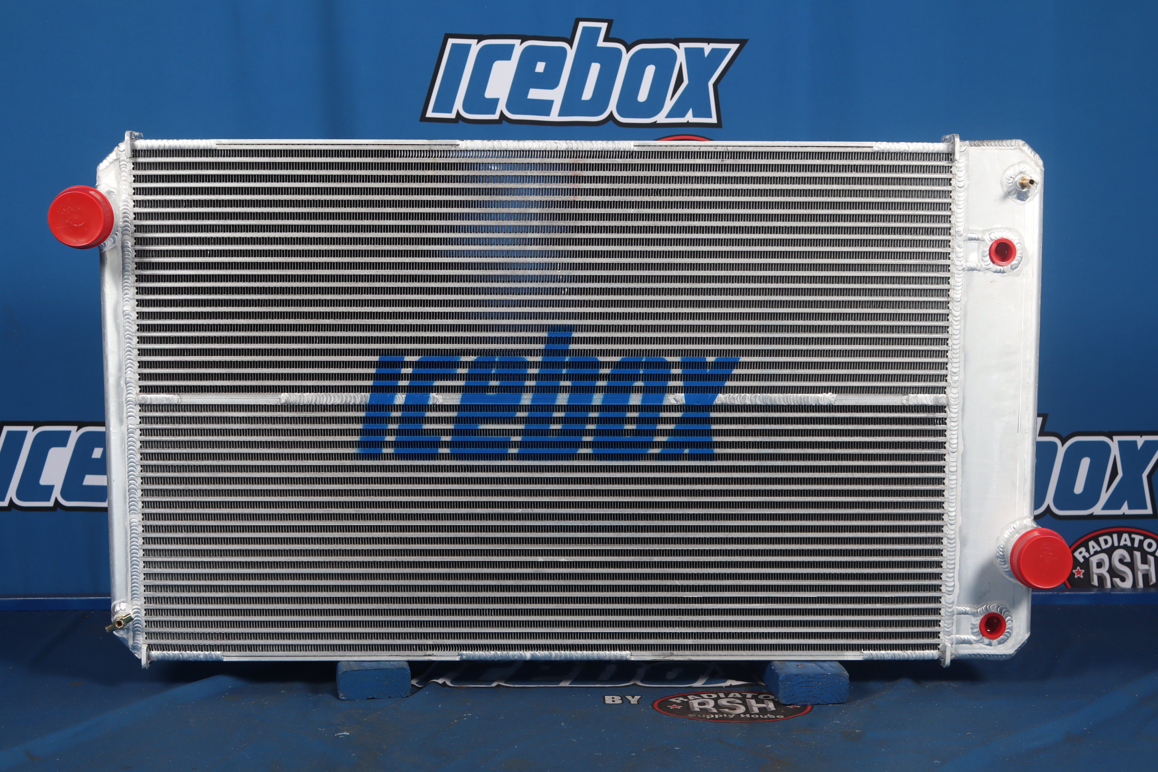 International 7300, -7700 Series Radiator # 603134 – Radiator Supply House