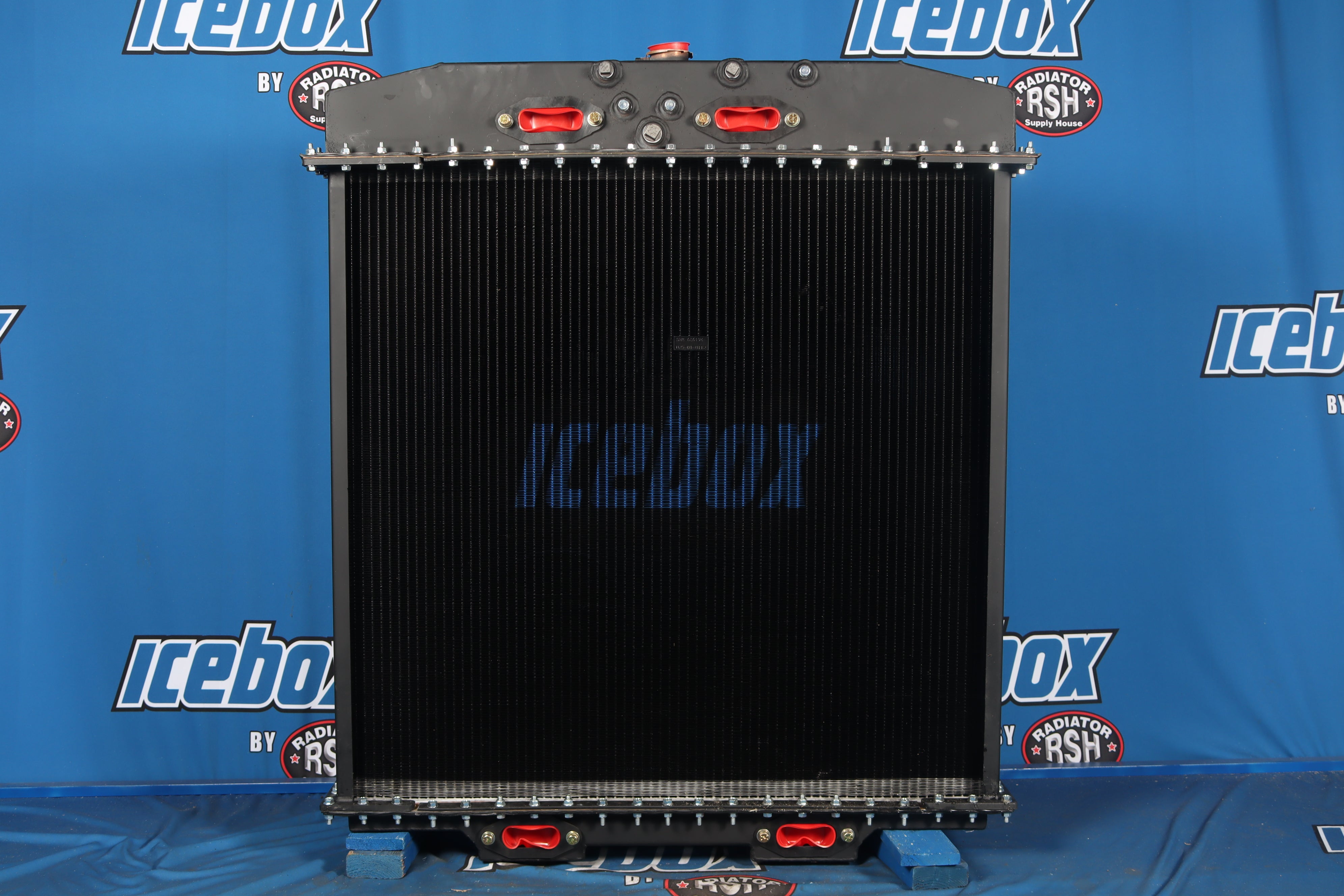 Peterbilt 359 Radiator # 606062 – Radiator Supply House