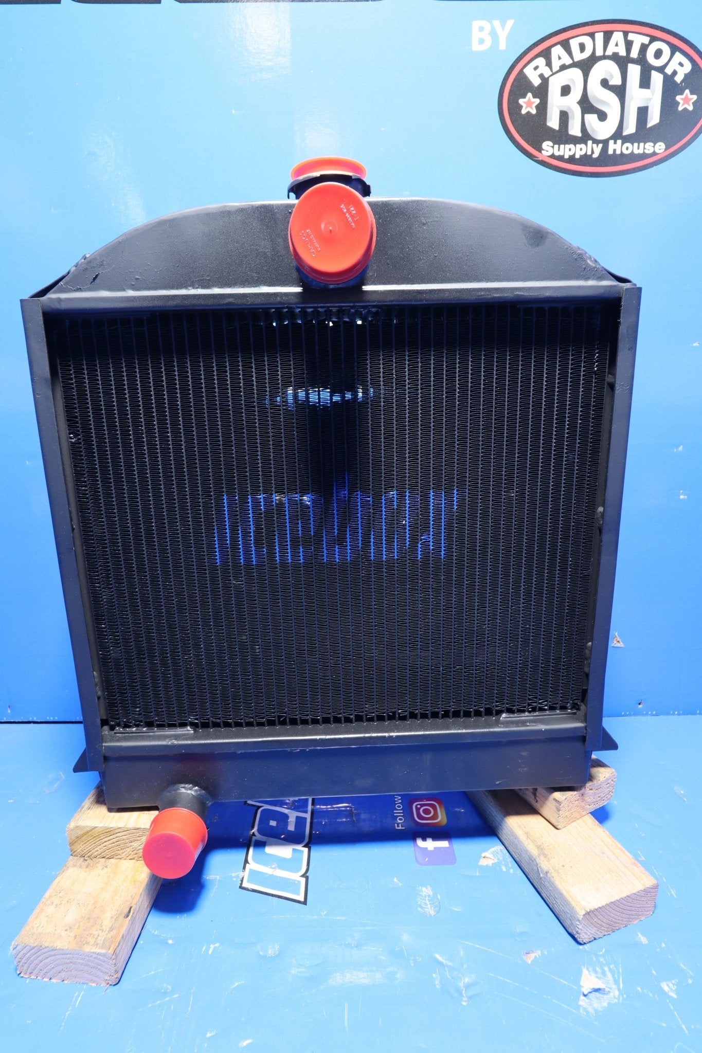 Case 350 Loader Radiator # 845127 – Radiator Supply House
