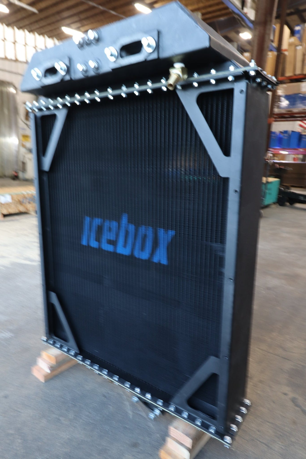 Peterbilt 362 Radiator # 606422 – Radiator Supply House