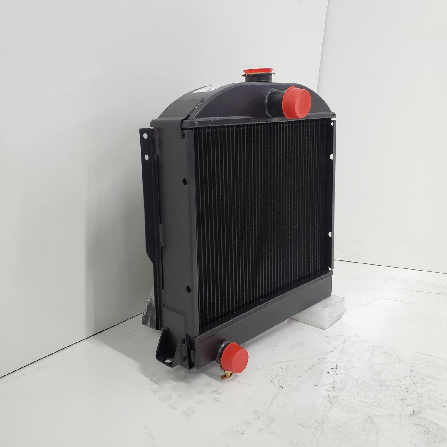 Case 350 Loader Radiator # 845127 – Radiator Supply House