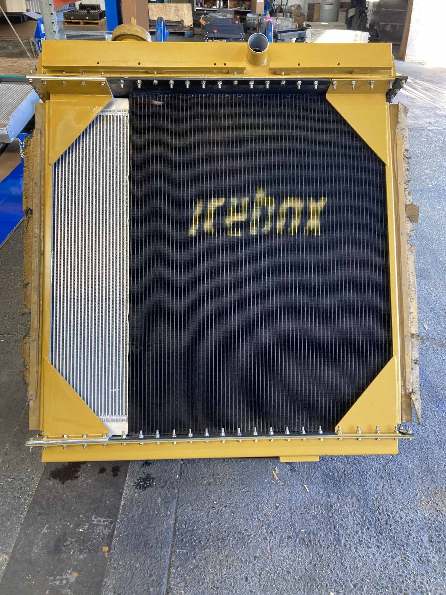 Caterpillar 980C Radiator # 850226 – Radiator Supply House