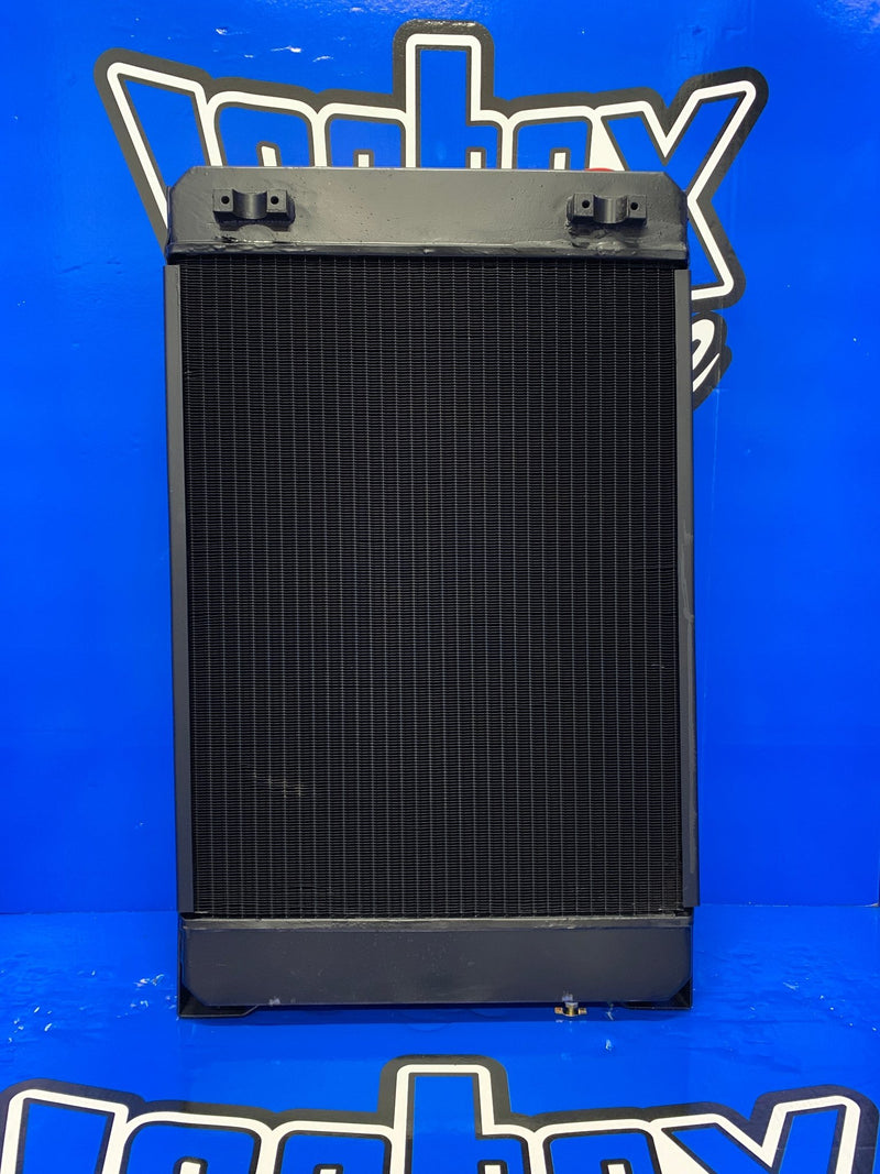 Caterpillar D5C Radiator # 850420 – Radiator Supply House