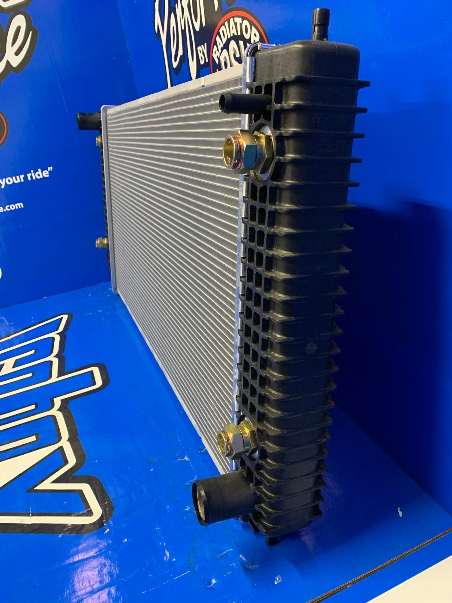 Chevrolet / GMC Kodiak , Topkick Radiator # 602033 – Radiator Supply House