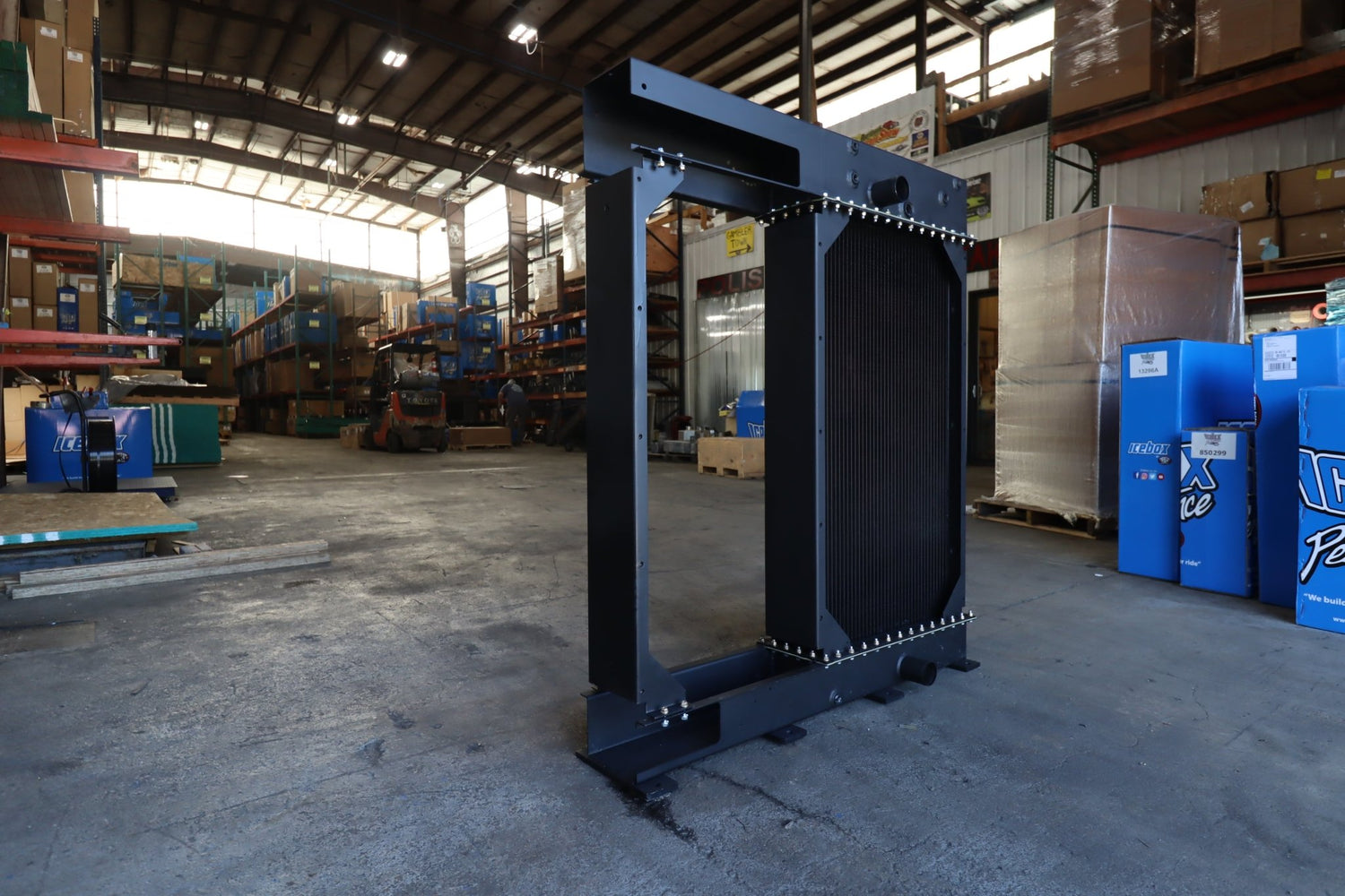 Detroit Diesel Radiator # 990228 – Radiator Supply House