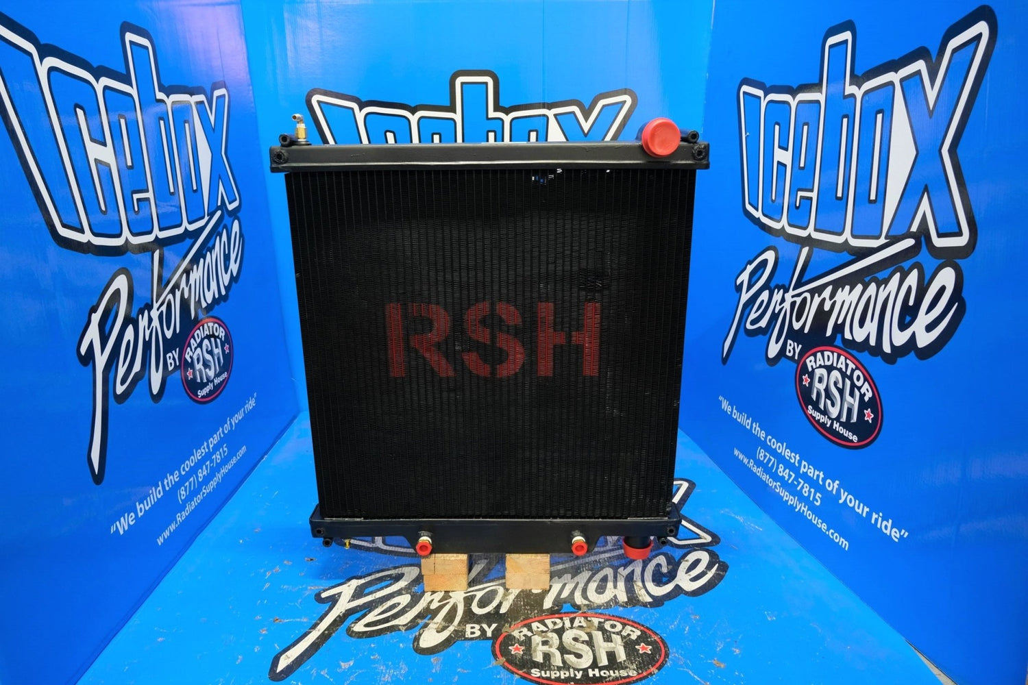 Ford F-600, F700 Radiator # 600030 – Radiator Supply House
