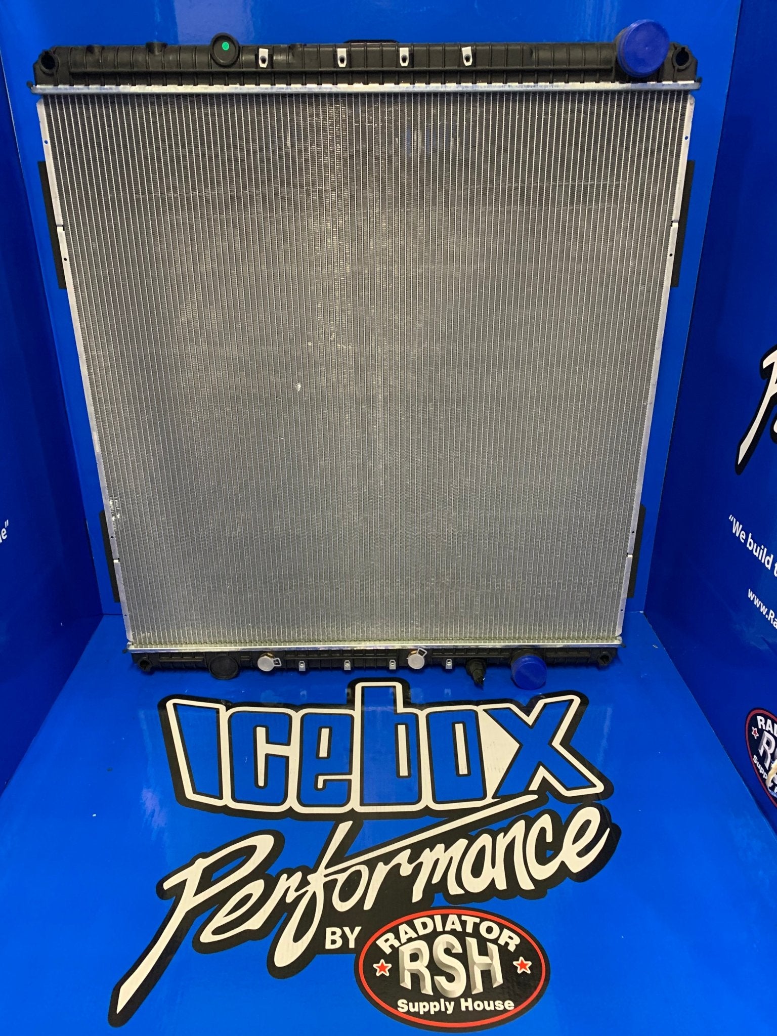 Freightliner Columbia, M2, LT9500 Series Radiator # 601083 – Radiator ...