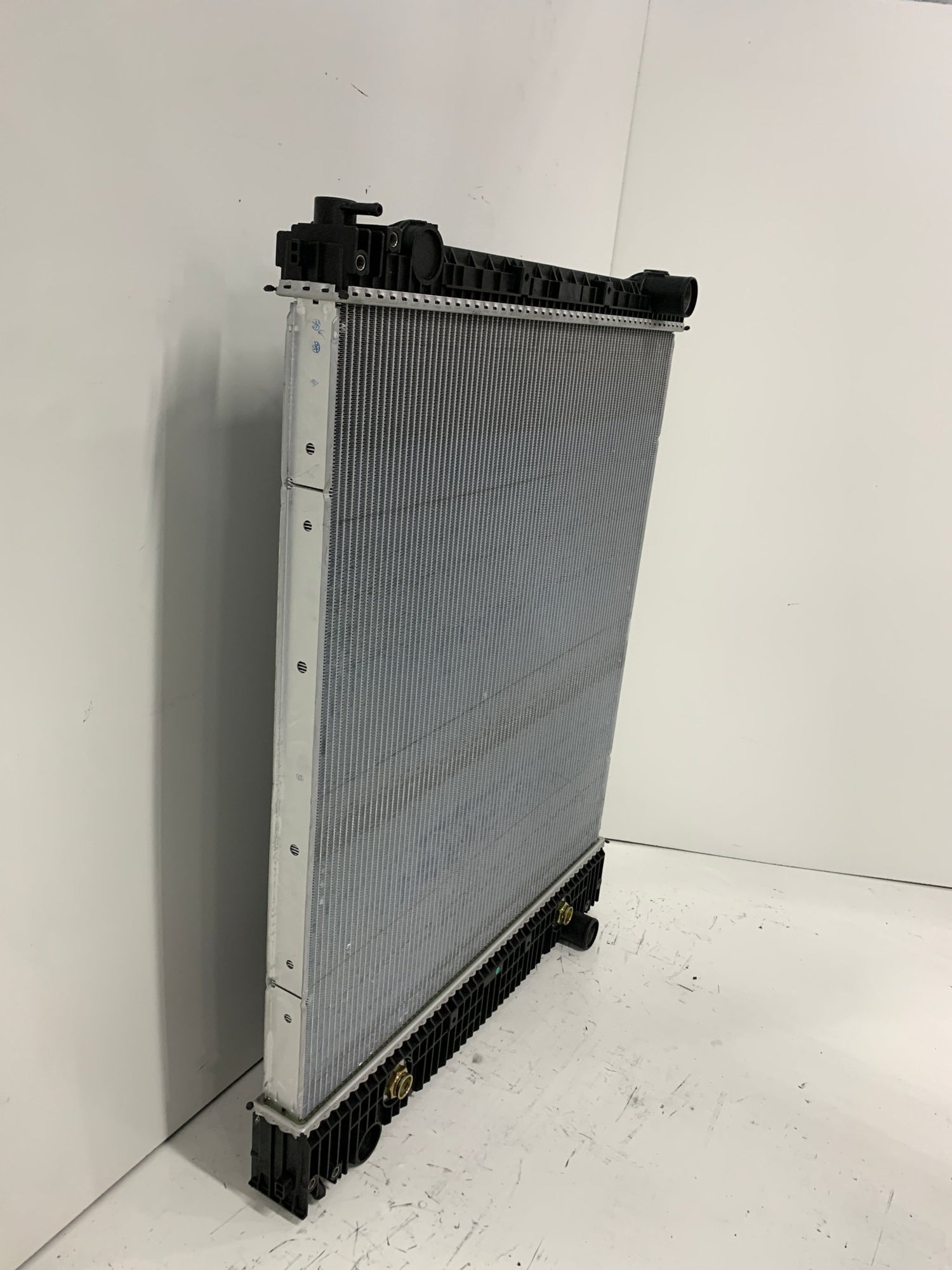 Freightliner M-2 106 Business Class/Acterr Radiator # 601116 – Radiator ...