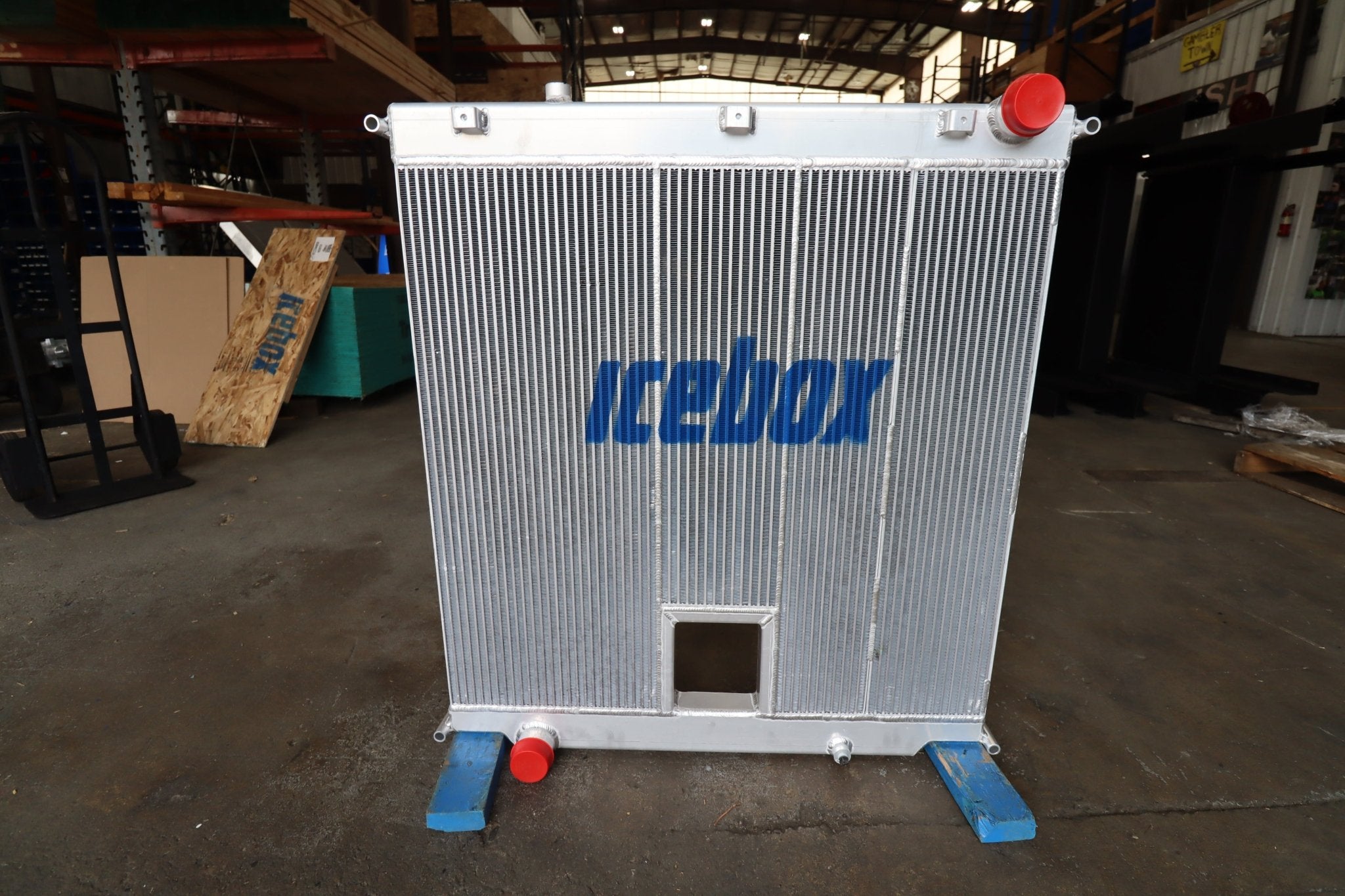 Freightliner Radiator # 601477 – Radiator Supply House