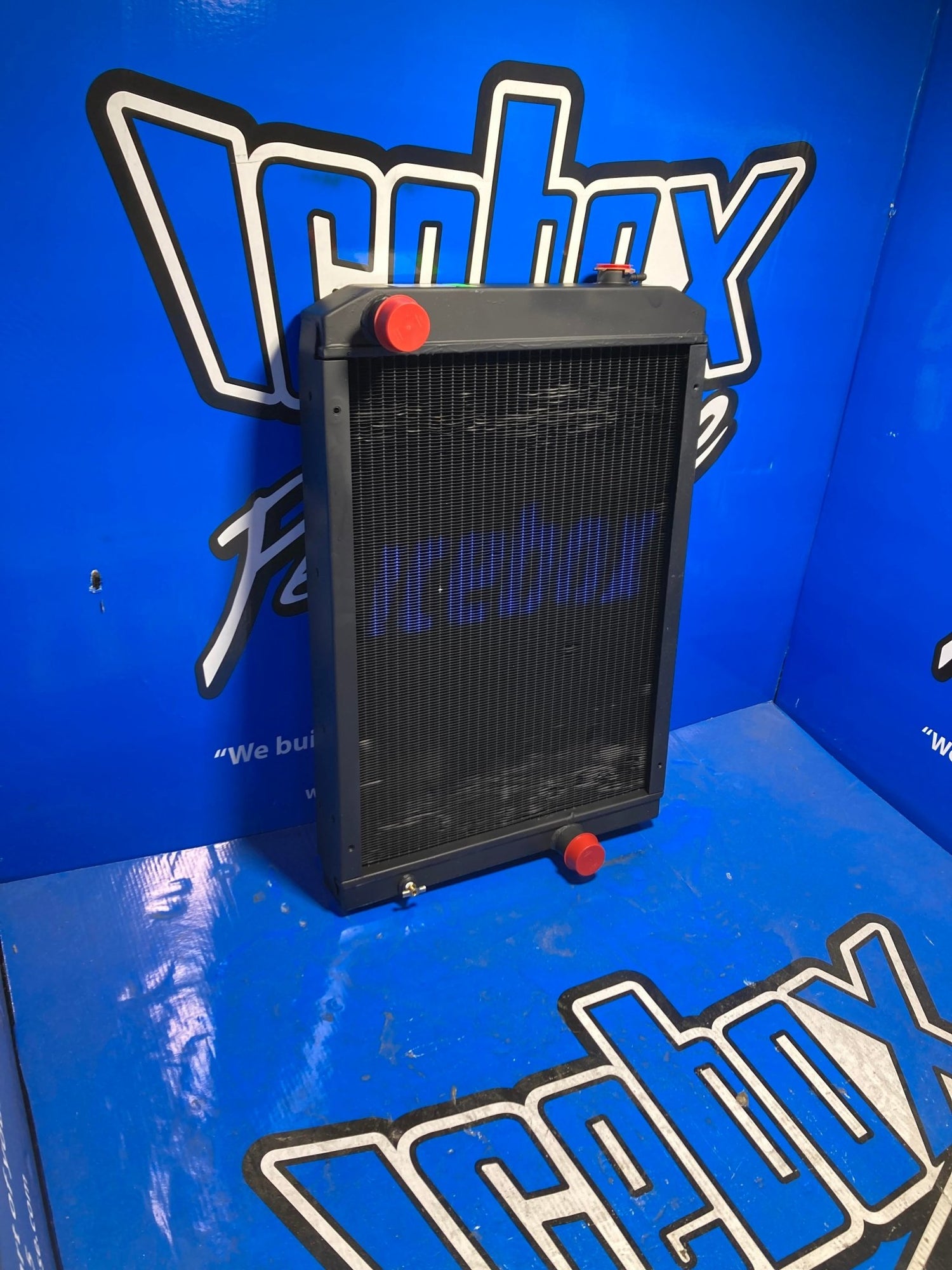 John Deere 310G Radiator # 870184 – Radiator Supply House