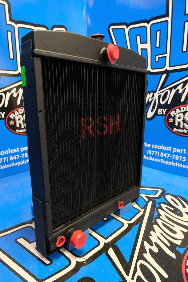 John Deere 350 Radiator # 870188 – Radiator Supply House