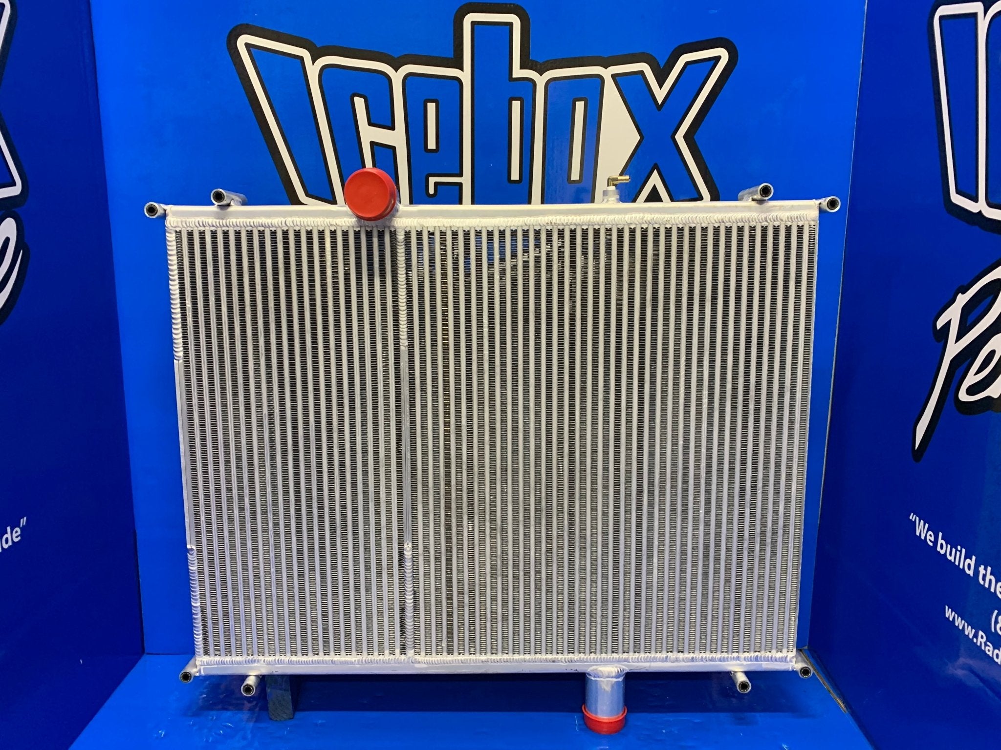 Kenworth T800 Radiator # 604079 – Radiator Supply House