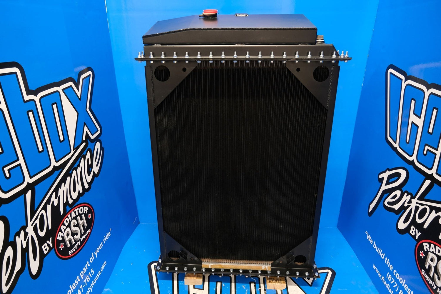 Kenworth T800,T600,W900 Radiator # 604026 – Radiator Supply House