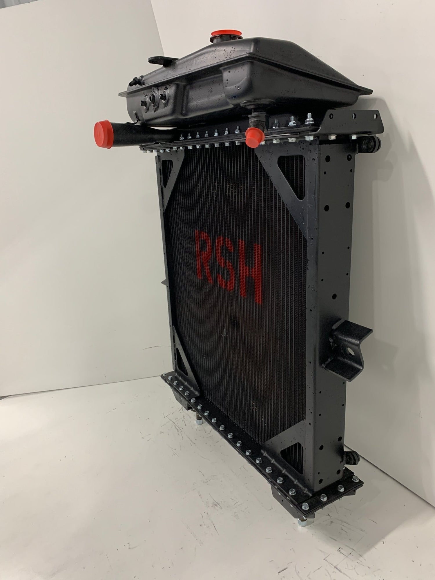 Kenworth W900 Radiator # 604001 – Radiator Supply House