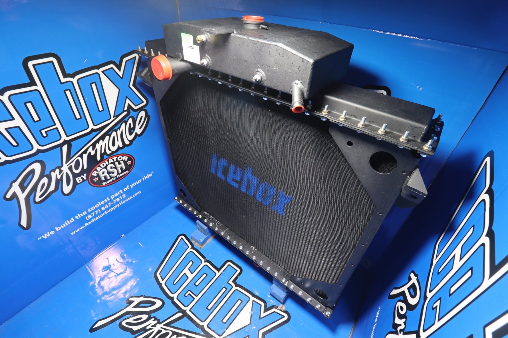 Kenworth W900 Radiator # 604021 – Radiator Supply House