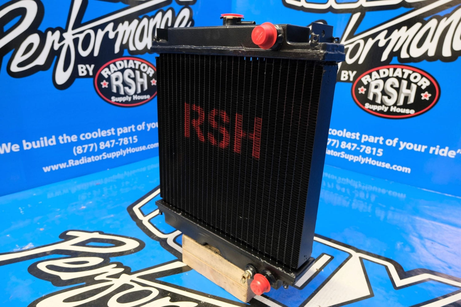 Mahindra 2615 Radiator # 820182 – Radiator Supply House
