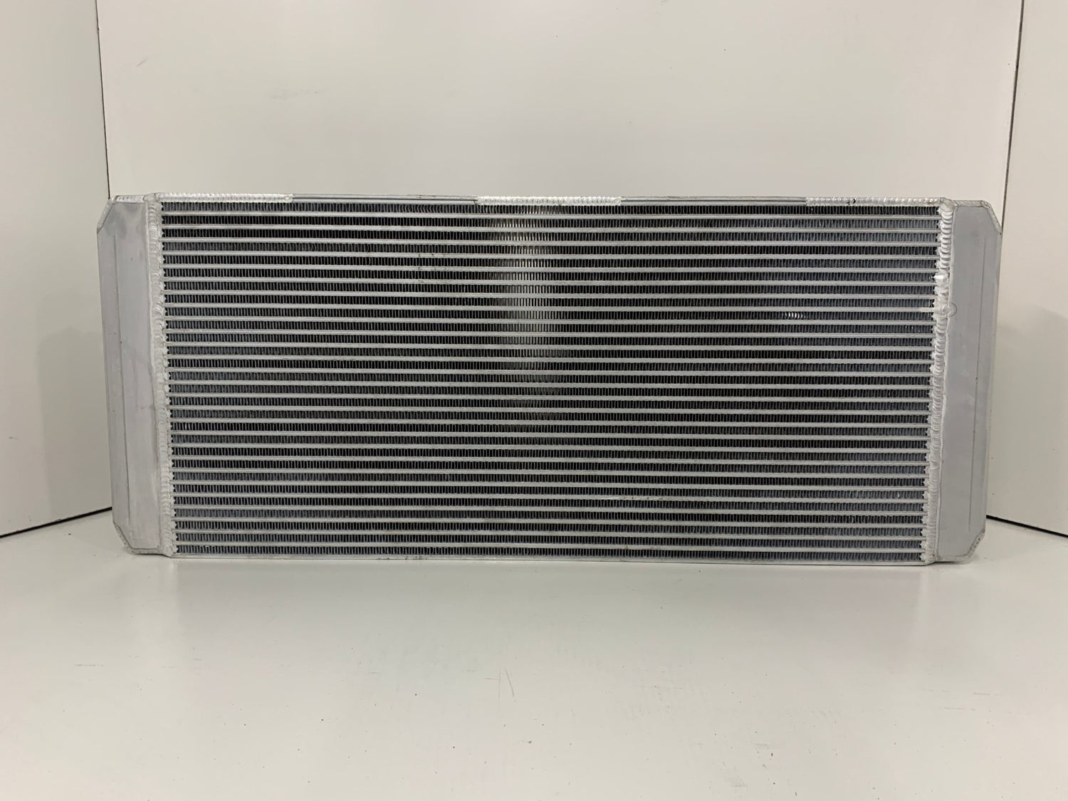Peterbilt 330, 335, 340 Series Radiator # 606096 – Radiator Supply House
