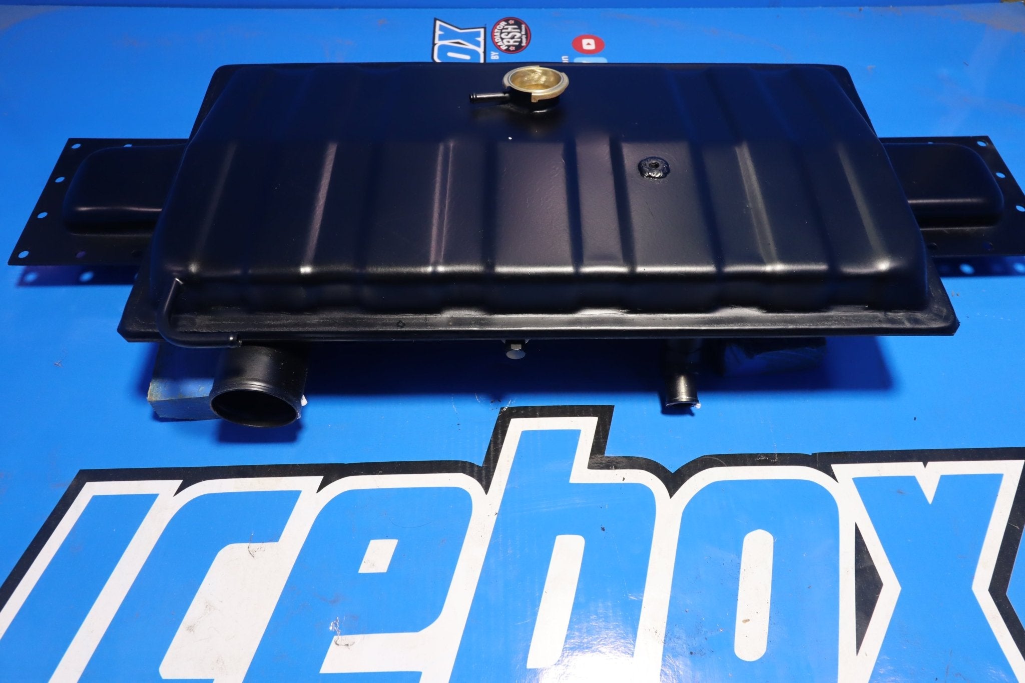 Peterbilt Radiator Components # 606264 – Radiator Supply House