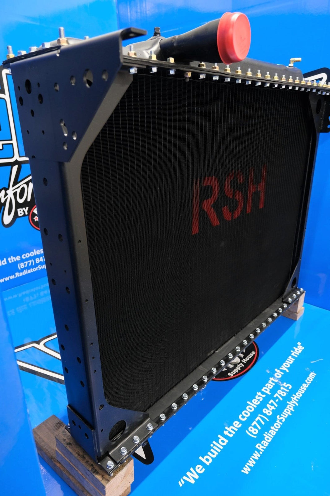 Volvo Radiator # 607004 – Radiator Supply House