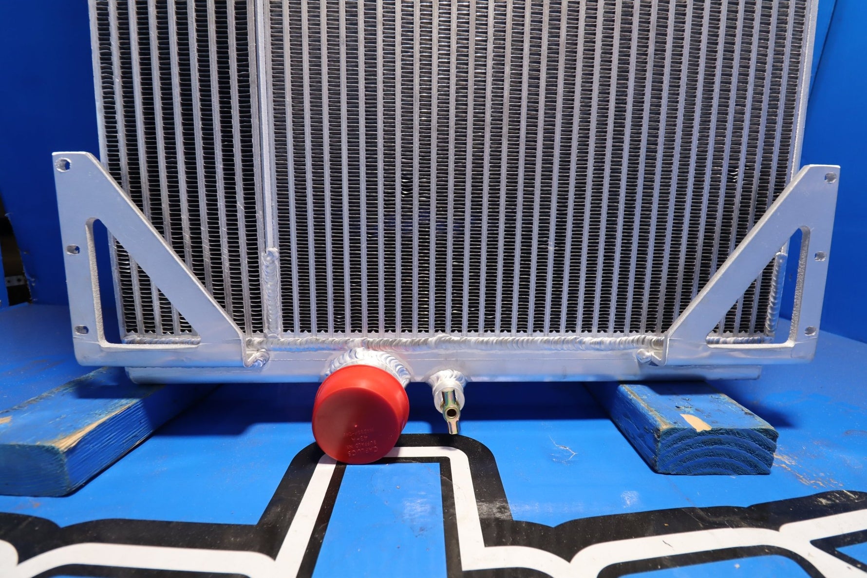 Volvo Radiator # 607063 – Radiator Supply House